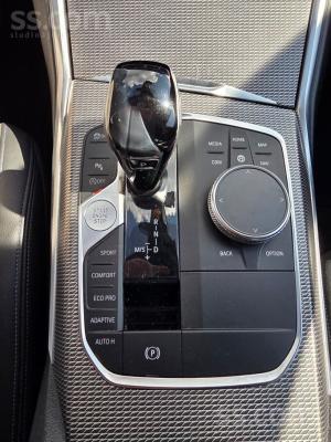 Black BMW 320 2019 in Riga, with an engine capacity of 2.00 L and mileage of 68 thousand km for 28500 €, photo 7 on AUTOMOTO.COM.LV