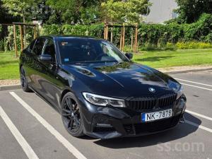 Black BMW 320 2019 in Riga, with an engine capacity of 2.00 L and mileage of 68 thousand km for 28500 €, photo 12 on AUTOMOTO.COM.LV