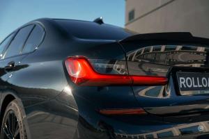 Black BMW 320 2019 in Vilnius, with an engine capacity of 2.00 L and mileage of 144 thousand km for 25500 €, photo 10 on AUTOMOTO.COM.LV