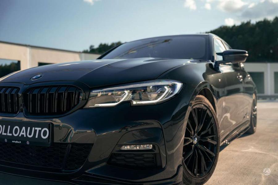 Black BMW 320 2019 in Vilnius, with an engine capacity of 2.00 L and mileage of 144 thousand km for 25500 €, photo 18 on AUTOMOTO.COM.LV