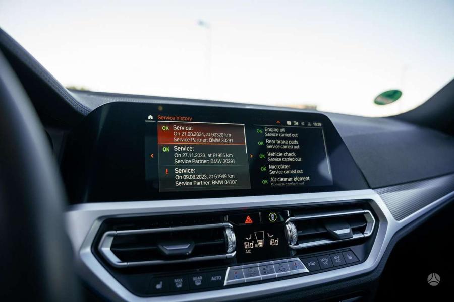 Black BMW 320 2019 in Vilnius, with an engine capacity of 2.00 L and mileage of 144 thousand km for 25500 €, photo 44 on AUTOMOTO.COM.LV