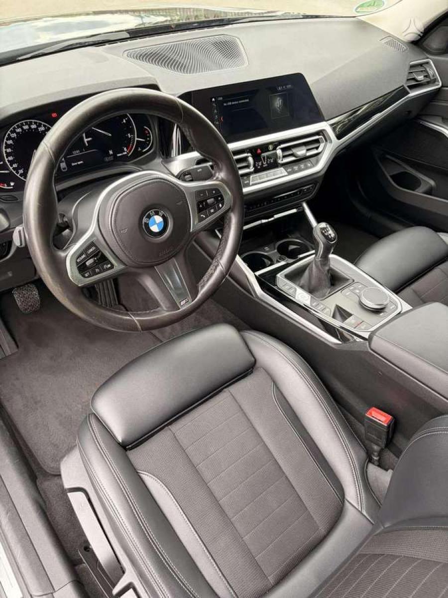 Melns BMW 320 2019 Marijampole, ar dzinēja tilpumu 2.00 L un nobraukumu 347 tūkst. km par 14500 €, foto 10 vietnē AUTOMOTO.COM.LV