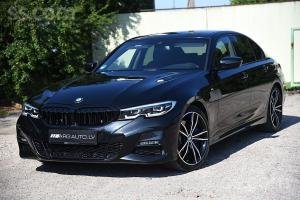 Black BMW 320 2019 in Tukums, with an engine capacity of 2.00 L and mileage of 172 thousand km for 23990 €, photo 4 on AUTOMOTO.COM.LV