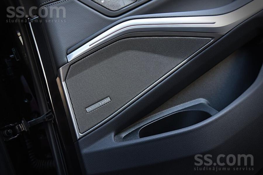 Black BMW 320 2019 in Tukums, with an engine capacity of 2.00 L and mileage of 172 thousand km for 23990 €, photo 12 on AUTOMOTO.COM.LV
