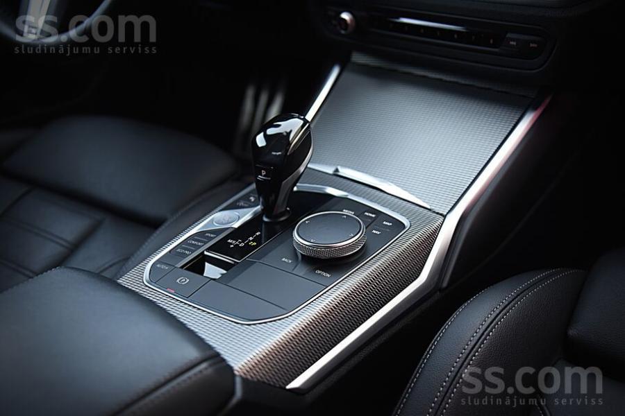 Black BMW 320 2019 in Tukums, with an engine capacity of 2.00 L and mileage of 172 thousand km for 23990 €, photo 13 on AUTOMOTO.COM.LV