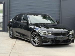 Black BMW 320 2019 in Utena, with an engine capacity of 2.00 L and mileage of 170 thousand km for 21300 €, photo 8 on AUTOMOTO.COM.LV
