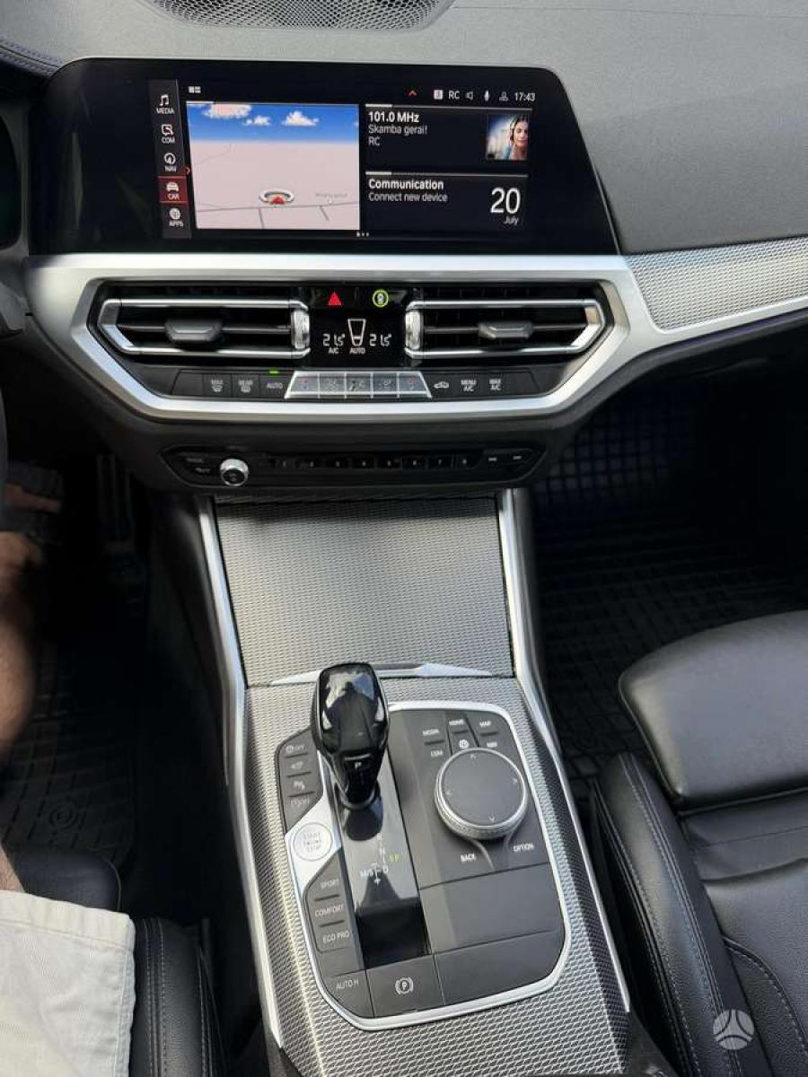 Black BMW 320 2019 in Utena, with an engine capacity of 2.00 L and mileage of 170 thousand km for 21300 €, photo 17 on AUTOMOTO.COM.LV