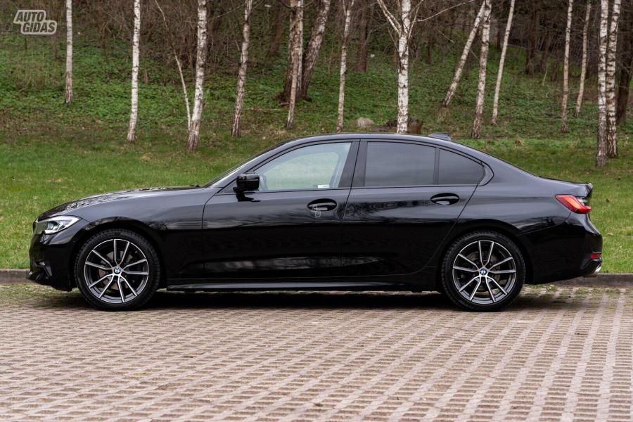 Black BMW 320 2020 in Vilnius, with an engine capacity of 2.00 L and mileage of 86 thousand km for 24500 €, photo 5 on AUTOMOTO.COM.LV