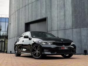 Melns BMW 320 2020 Rīga, ar dzinēja tilpumu 2.00 L un nobraukumu 179 tūkst. km par 25400 €, foto 18 vietnē AUTOMOTO.COM.LV