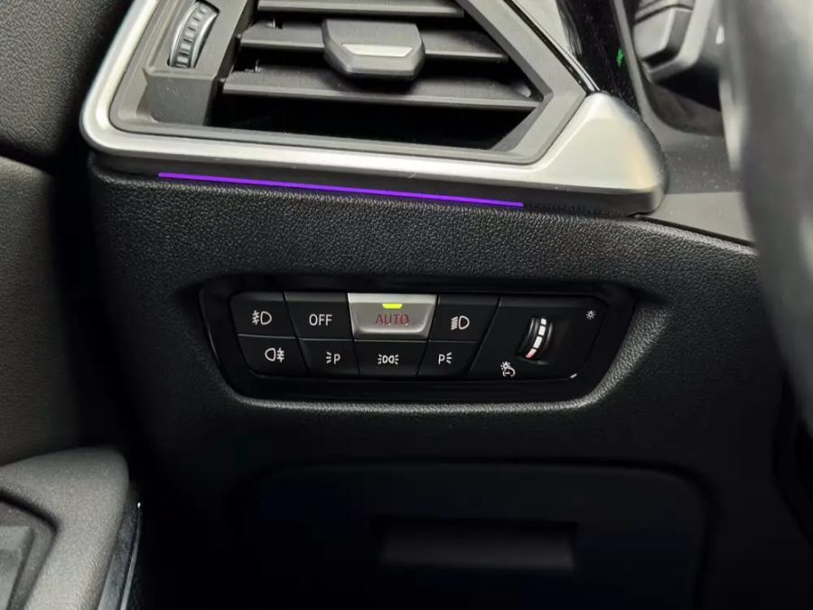 Melns BMW 320 2020 Rīga, ar dzinēja tilpumu 2.00 L un nobraukumu 179 tūkst. km par 25400 €, foto 22 vietnē AUTOMOTO.COM.LV