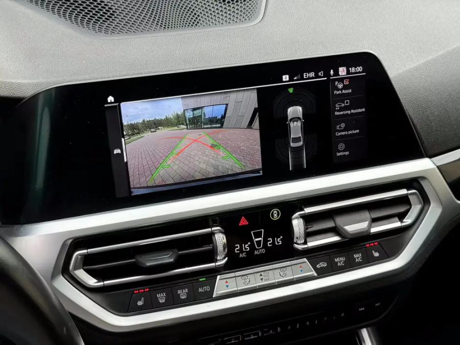 Melns BMW 320 2020 Rīga, ar dzinēja tilpumu 2.00 L un nobraukumu 179 tūkst. km par 25400 €, foto 26 vietnē AUTOMOTO.COM.LV