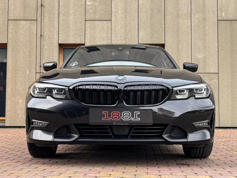 Melns BMW 320 2020 Rīga, ar dzinēja tilpumu 2.00 L un nobraukumu 179 tūkst. km par 25400 €, foto 30 vietnē AUTOMOTO.COM.LV