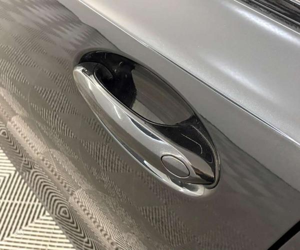 Melns BMW 320 2020 Marijampole, ar dzinēja tilpumu 2.00 L un nobraukumu 286 tūkst. km par 19999 €, foto 7 vietnē AUTOMOTO.COM.LV
