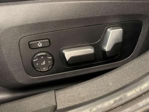 Melns BMW 320 2020 Marijampole, ar dzinēja tilpumu 2.00 L un nobraukumu 286 tūkst. km par 19999 €, foto 11 vietnē AUTOMOTO.COM.LV