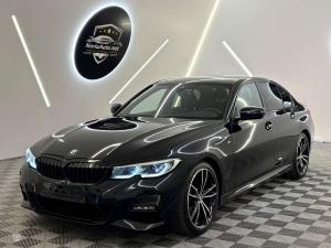 Melns BMW 320 2020 Marijampole, ar dzinēja tilpumu 2.00 L un nobraukumu 286 tūkst. km par 19999 €, foto 37 vietnē AUTOMOTO.COM.LV