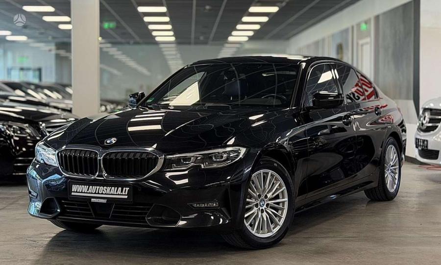 Black BMW 320 2020 in Klaipeda, with an engine capacity of 2.00 L and mileage of 227 thousand km for 20900 €, photo 2 on AUTOMOTO.COM.LV
