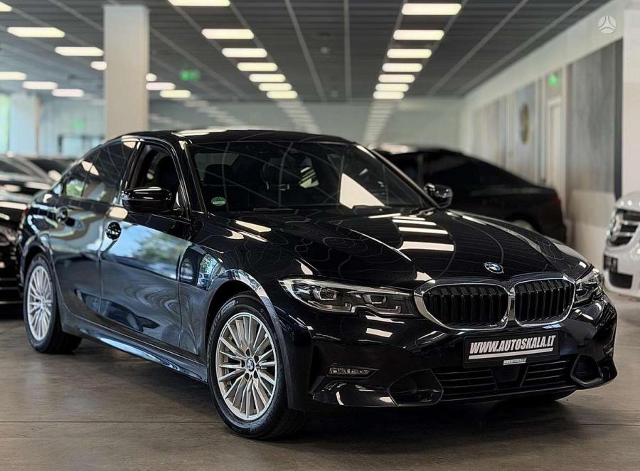 Black BMW 320 2020 in Klaipeda, with an engine capacity of 2.00 L and mileage of 227 thousand km for 20900 €, photo 57 on AUTOMOTO.COM.LV