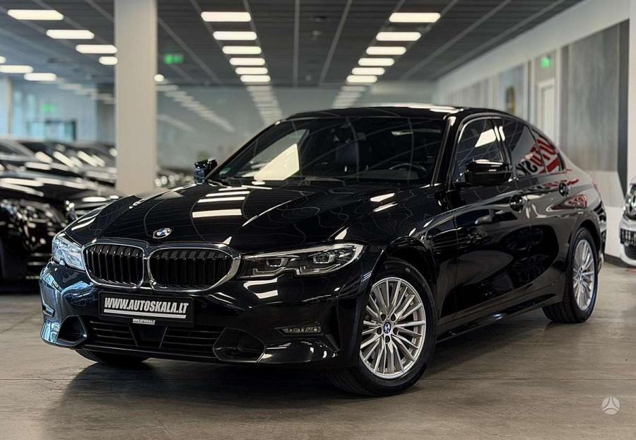 Black BMW 320 2020 in Klaipeda, with an engine capacity of 2.00 L and mileage of 227 thousand km for 20900 €, photo 67 on AUTOMOTO.COM.LV