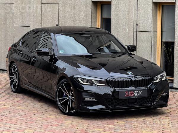 Black BMW 320 2021 in Riga, with an engine capacity of 2.00 L and mileage of 136 thousand km for 28800 €, photo 6 on AUTOMOTO.COM.LV