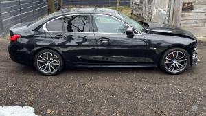 Melns BMW 320 2021 Jonava, ar dzinēja tilpumu 2.00 L un nobraukumu 50 tūkst. km par 16500 €, foto 8 vietnē AUTOMOTO.COM.LV