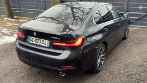Melns BMW 320 2021 Jonava, ar dzinēja tilpumu 2.00 L un nobraukumu 50 tūkst. km par 16650 €, foto 7 vietnē AUTOMOTO.COM.LV
