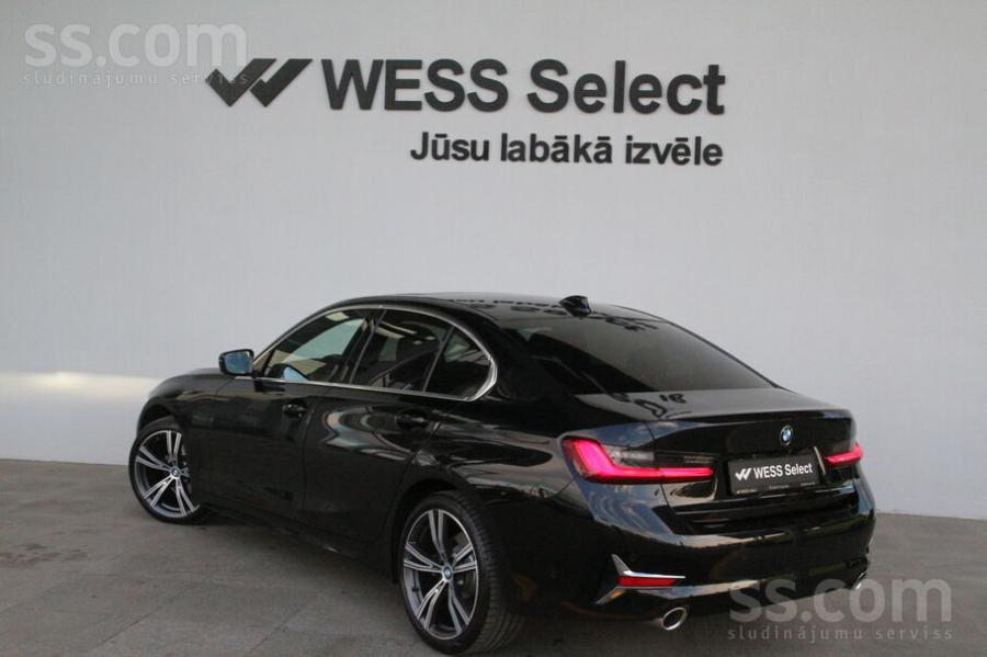 Black BMW 320 2021 in Riga, with an engine capacity of 2.00 L and mileage of 87 thousand km for 28200 €, photo 5 on AUTOMOTO.COM.LV