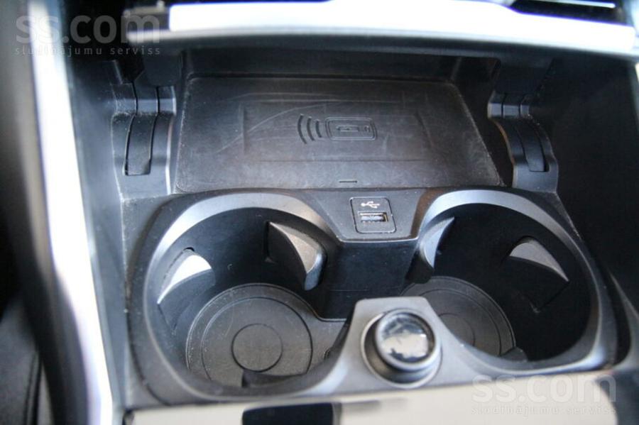 Black BMW 320 2021 in Riga, with an engine capacity of 2.00 L and mileage of 89 thousand km for 27000 €, photo 15 on AUTOMOTO.COM.LV