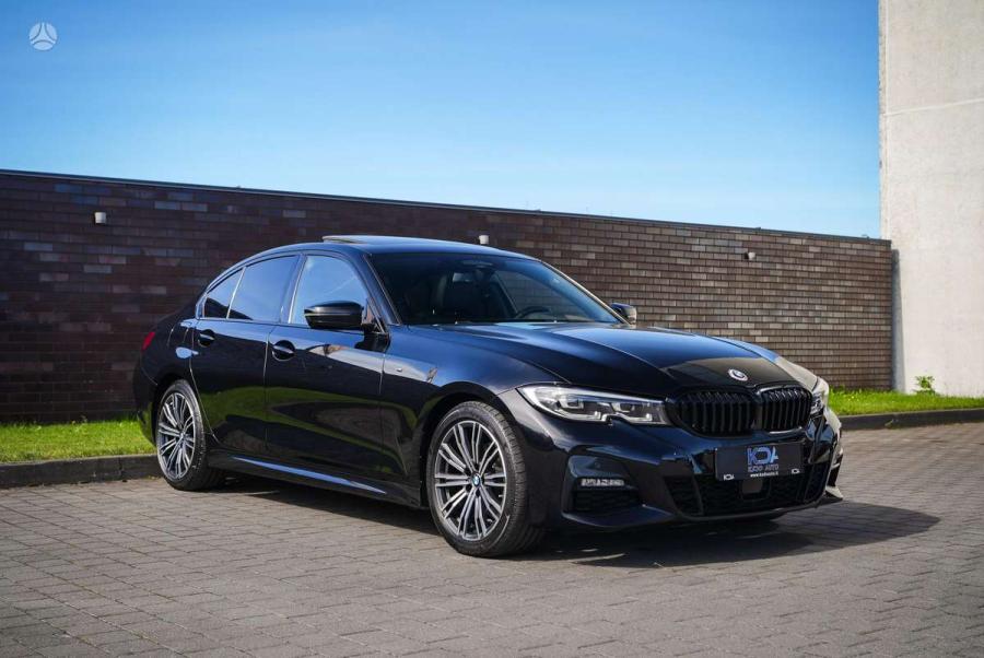 Melns BMW 320 2021 Marijampole, ar dzinēja tilpumu 2.00 L un nobraukumu 229 tūkst. km par 21950 €, foto 1 vietnē AUTOMOTO.COM.LV