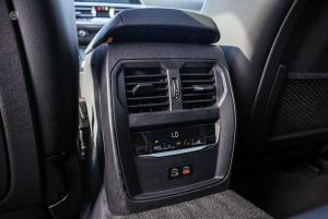Melns BMW 320 2021 Marijampole, ar dzinēja tilpumu 2.00 L un nobraukumu 229 tūkst. km par 21950 €, foto 31 vietnē AUTOMOTO.COM.LV