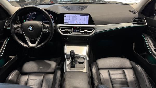Melns BMW 320 2021 Rīga, ar dzinēja tilpumu 2.00 L un nobraukumu 64 tūkst. km par 28890 €, foto 10 vietnē AUTOMOTO.COM.LV