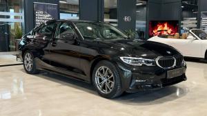 Black BMW 320 2021 in Marupe, with an engine capacity of 2.00 L and mileage of 64 thousand km for 28890 €, photo 3 on AUTOMOTO.COM.LV