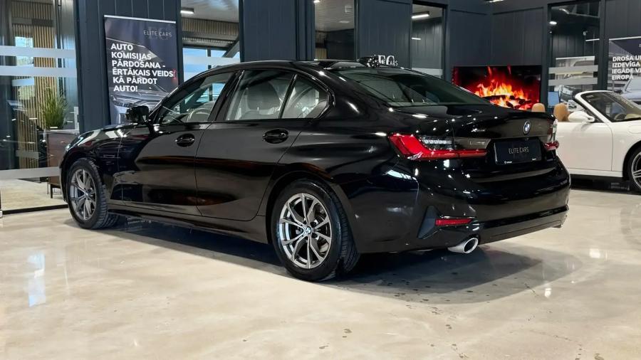 Black BMW 320 2021 in Marupe, with an engine capacity of 2.00 L and mileage of 64 thousand km for 28890 €, photo 5 on AUTOMOTO.COM.LV