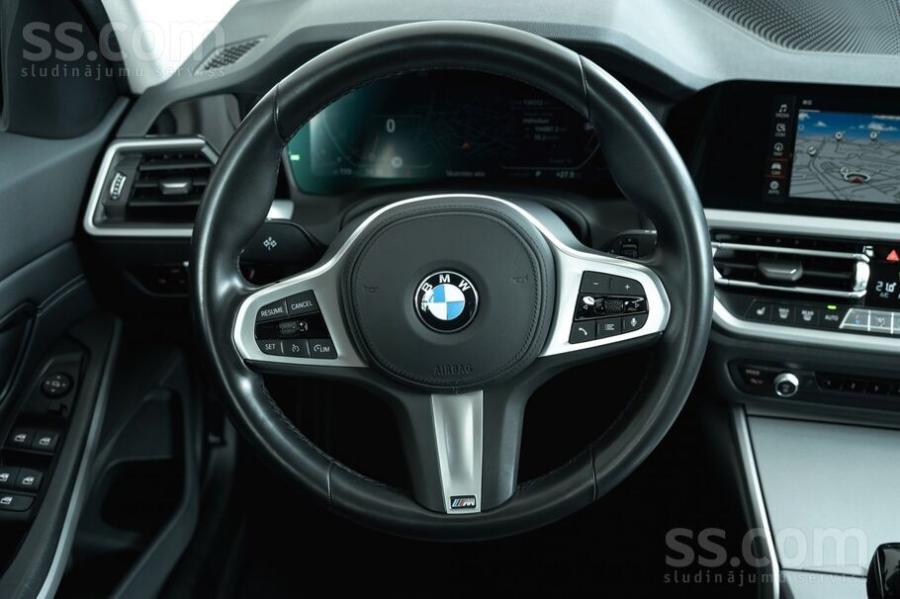 Black BMW 320 2022 in Riga, with an engine capacity of 2.00 L and mileage of 134 thousand km for 26500 €, photo 12 on AUTOMOTO.COM.LV