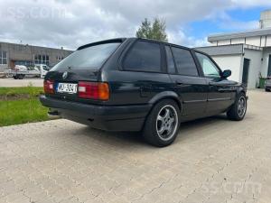 Melns BMW 320 1993 Liepāja, ar dzinēja tilpumu 2.00 L un nobraukumu 312 tūkst. km par 4000 €, foto 4 vietnē AUTOMOTO.COM.LV