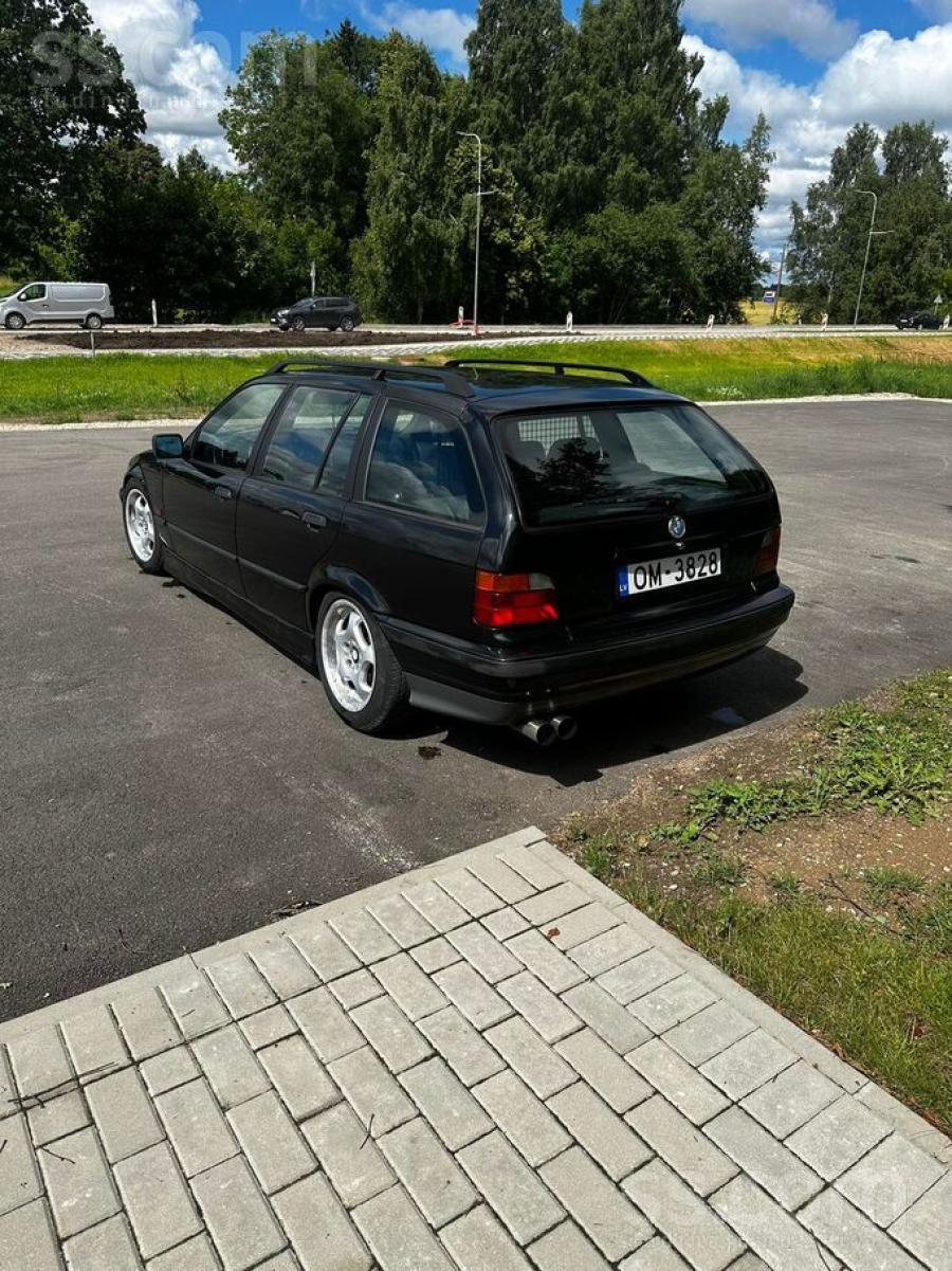 Melns BMW 320 1995 Rīga, ar dzinēja tilpumu 2.00 L un nobraukumu 282 tūkst. km par 3750 €, foto 6 vietnē AUTOMOTO.COM.LV