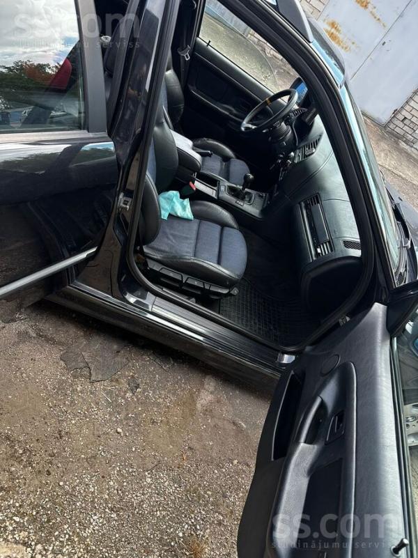 Melns BMW 320 1995 Rīga, ar dzinēja tilpumu 2.00 L un nobraukumu 282 tūkst. km par 3750 €, foto 8 vietnē AUTOMOTO.COM.LV