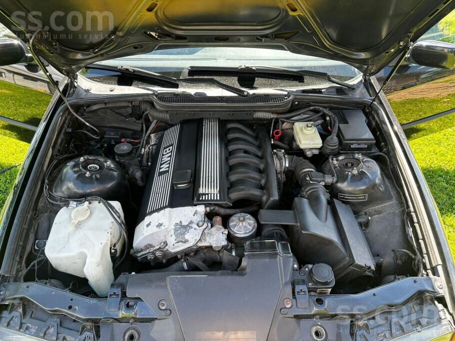 Melns BMW 320 1995 Rīga, ar dzinēja tilpumu 2.00 L un nobraukumu 282 tūkst. km par 3750 €, foto 16 vietnē AUTOMOTO.COM.LV
