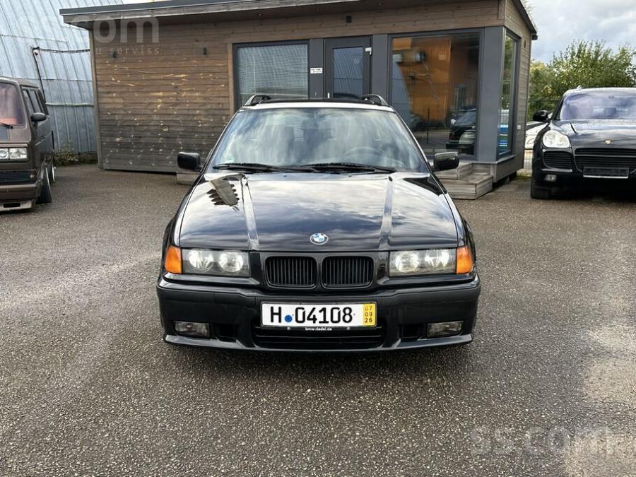 Melns BMW 320 1996 Valmiera, ar dzinēja tilpumu 2.00 L un nobraukumu 297 tūkst. km par 4900 €, foto 11 vietnē AUTOMOTO.COM.LV