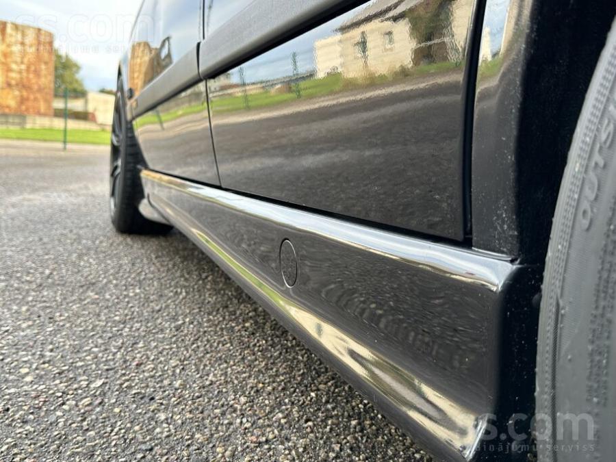 Melns BMW 320 1996 Valmiera, ar dzinēja tilpumu 2.00 L un nobraukumu 297 tūkst. km par 4900 €, foto 12 vietnē AUTOMOTO.COM.LV