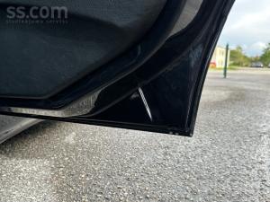 Melns BMW 320 1996 Valmiera, ar dzinēja tilpumu 2.00 L un nobraukumu 297 tūkst. km par 4900 €, foto 17 vietnē AUTOMOTO.COM.LV