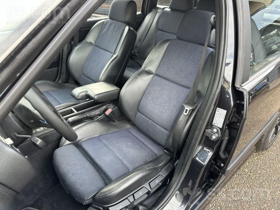Melns BMW 320 1996 Valmiera, ar dzinēja tilpumu 2.00 L un nobraukumu 297 tūkst. km par 4900 €, foto 21 vietnē AUTOMOTO.COM.LV