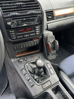 Melns BMW 320 1996 Valmiera, ar dzinēja tilpumu 2.00 L un nobraukumu 297 tūkst. km par 4900 €, foto 23 vietnē AUTOMOTO.COM.LV