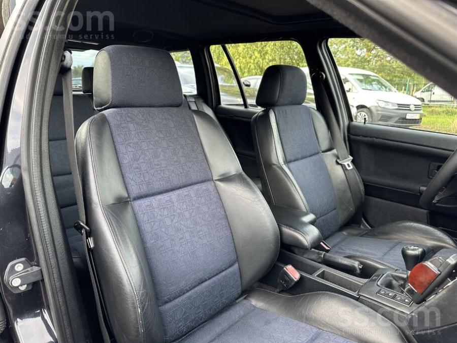 Melns BMW 320 1996 Valmiera, ar dzinēja tilpumu 2.00 L un nobraukumu 297 tūkst. km par 4900 €, foto 30 vietnē AUTOMOTO.COM.LV