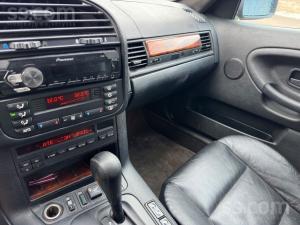 Black BMW 320 1997 in Riga, with an engine capacity of 2.00 L and mileage of 370 thousand km for 2390 €, photo 8 on AUTOMOTO.COM.LV