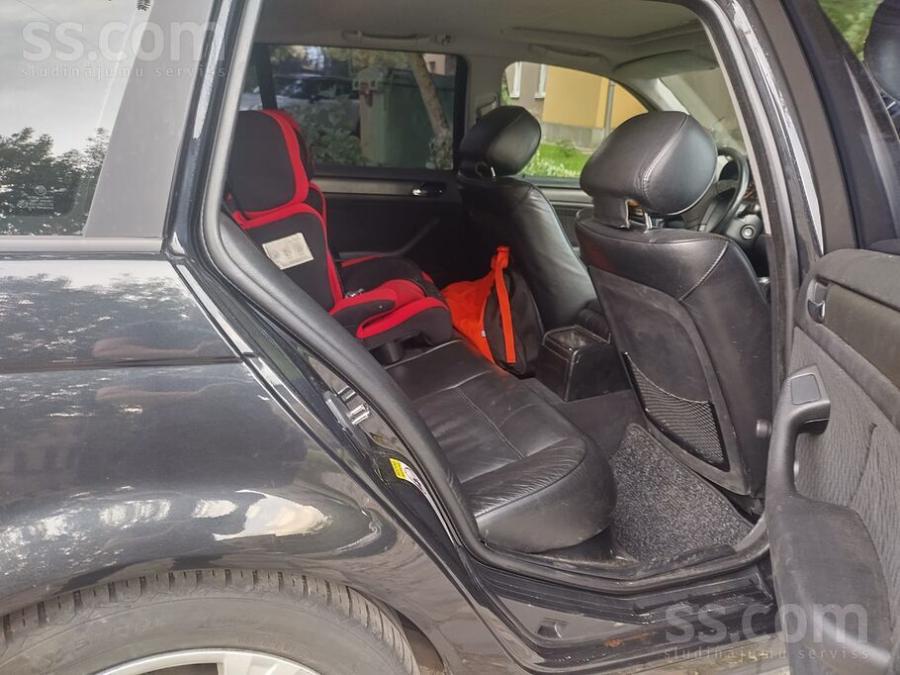 Black BMW 320 2000 in Riga, with an engine capacity of 2.00 L and mileage of 319 thousand km for 1850 €, photo 7 on AUTOMOTO.COM.LV