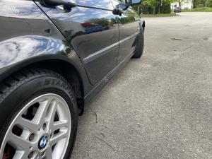 Black BMW 320 2001 in Alytus, with an engine capacity of 2.00 L and mileage of 340 thousand km for 1500 €, photo 13 on AUTOMOTO.COM.LV