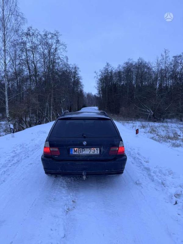 Black BMW 320 2002 in Sakiai, with an engine capacity of 0.00 L and mileage of 500 thousand km for 950 €, photo 5 on AUTOMOTO.COM.LV