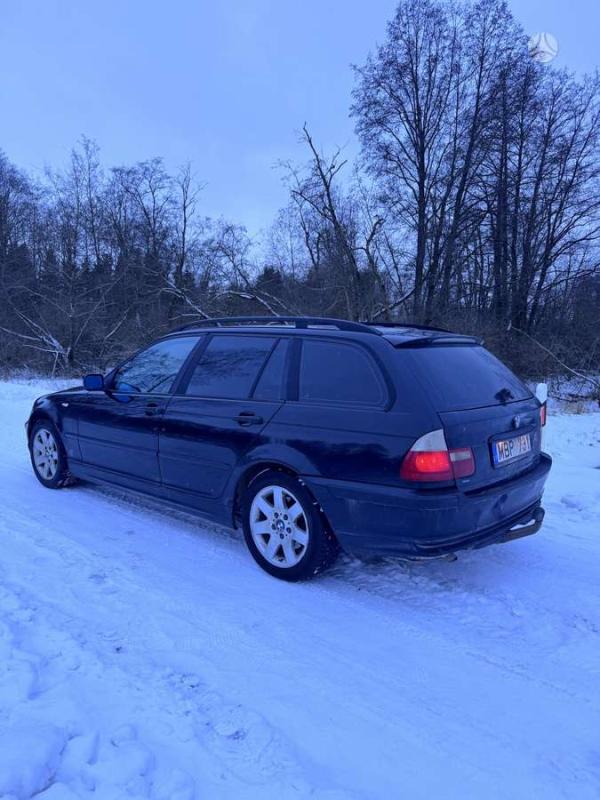 Black BMW 320 2002 in Sakiai, with an engine capacity of 0.00 L and mileage of 500 thousand km for 950 €, photo 6 on AUTOMOTO.COM.LV