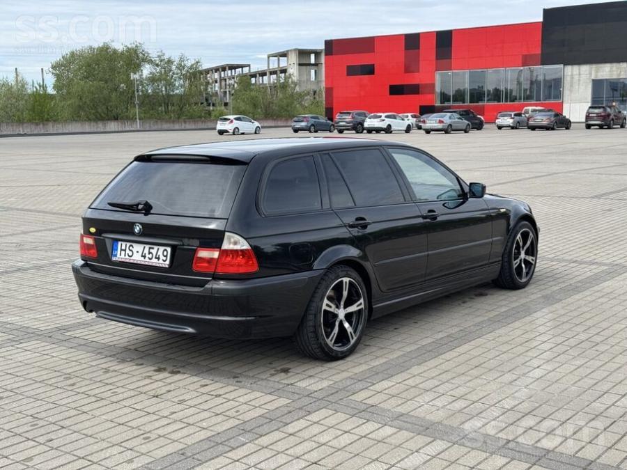 Black BMW 320 2002 in Riga, with an engine capacity of 2.00 L and mileage of 322 thousand km for 4200 €, photo 6 on AUTOMOTO.COM.LV