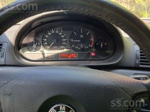Черный БМВ 320 2002 в Рига, объемом двигателя 2.00 л и пробегом 295 тыс. км за 2990 €, фото 6 на AUTOMOTO.COM.LV